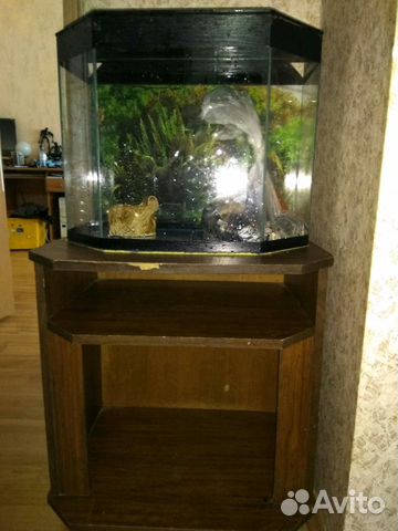 Аквариум с тумбой
