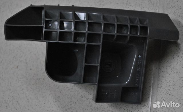 Toyota-lexus 5256260021 кронштейн бампера RE R купить в Москве TOYOTA ...
